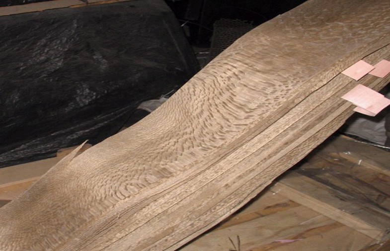 Dyed Oak Veneer Sheets For Decoration , Eliminating Stain Veneer